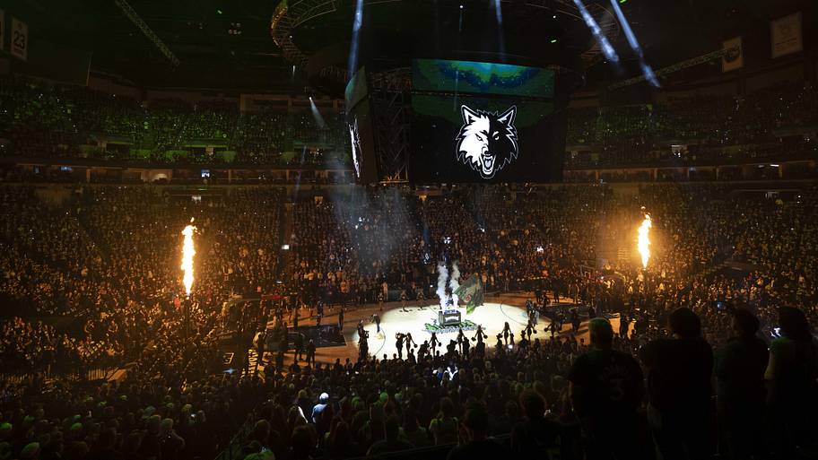 Timberwolves-Spurs game 3: Referees, announcers, keys to a Wolves win