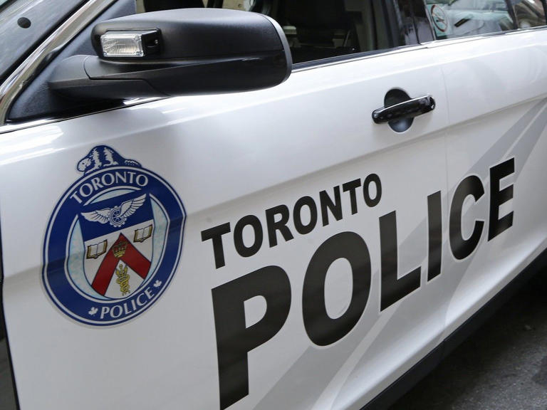 Police investigating shooting aimed at three people outside Toronto ...