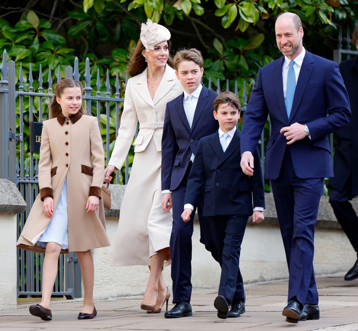 Princess Charlotte supports Chelsea as royal family football loyalties ...
