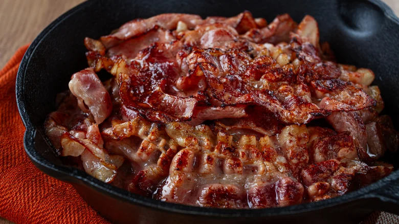 Mastering the post bacon cleanup: Simple steps for every home cook