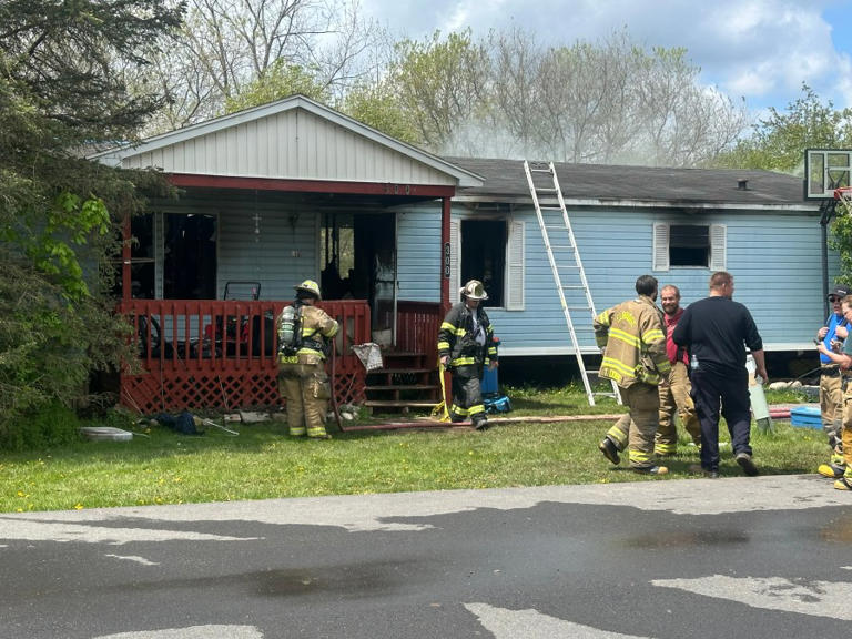 Woman dies in fire in Elbridge mobile home park