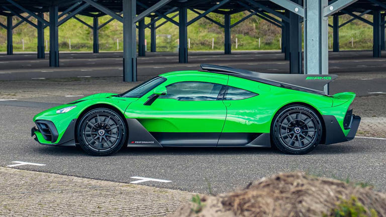 ¡No está nada mal este Mercedes-AMG ONE verde de 1.063 CV y 3 millones ...