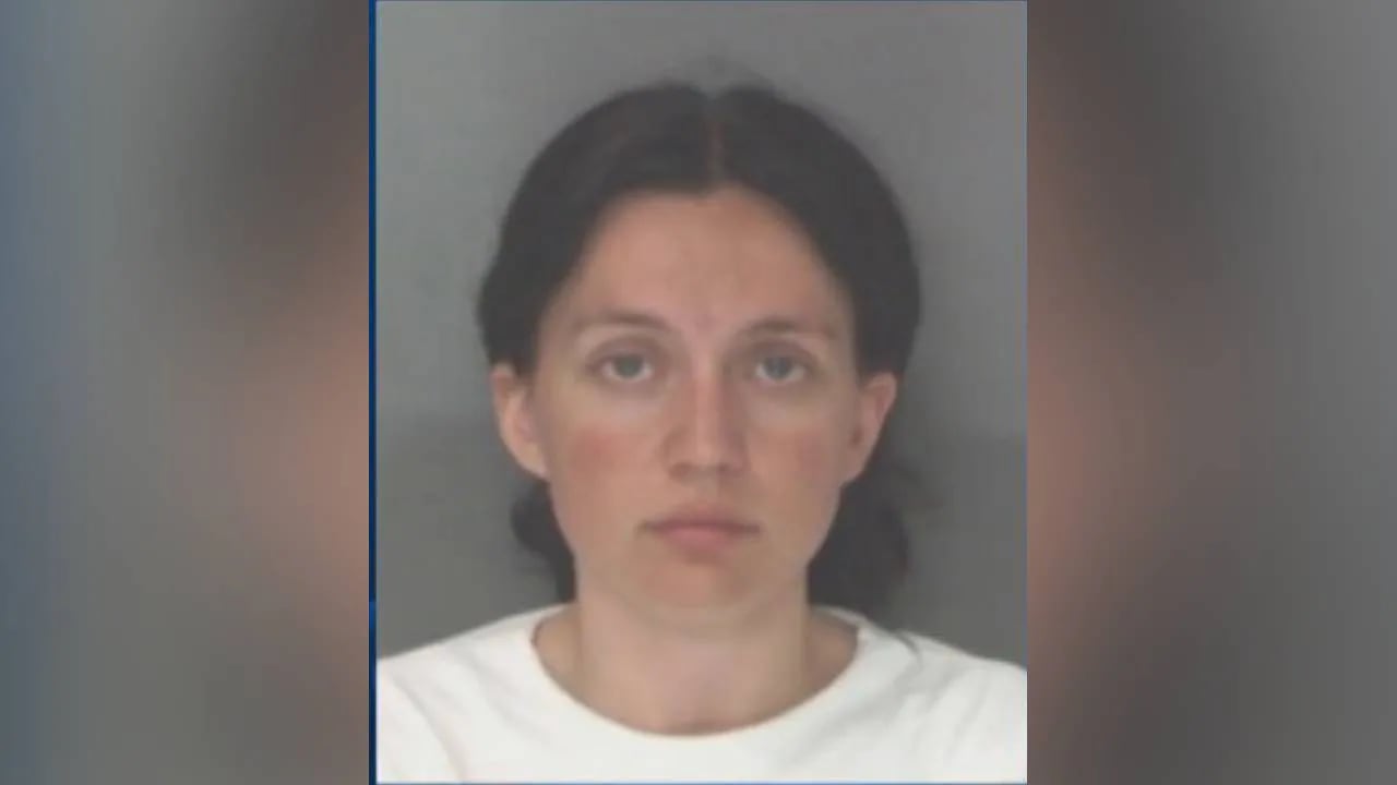 Teacher accused of sleeping with student shouldn’t be allowed in ...