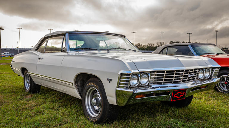Why is the 1967 Chevrolet Impala so popular? (And how much is it worth ...