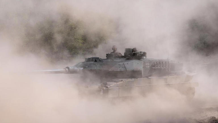 Wehrdienstfragebogen: Bußgeld bei Ignorieren des Bundeswehrbriefs soll ...