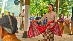 Luna Maya dan Ari Irham bersatu di film horor "Hajatan Setan"