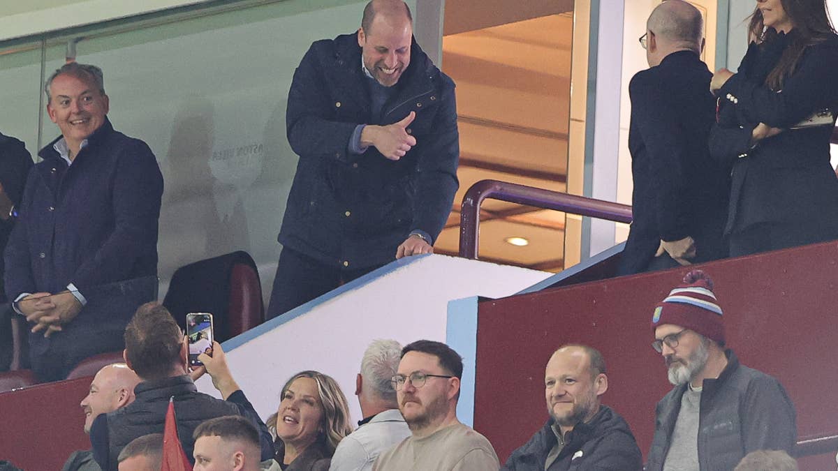 Prince William's dancing goes viral after grooving to 'Sweet Caroline ...
