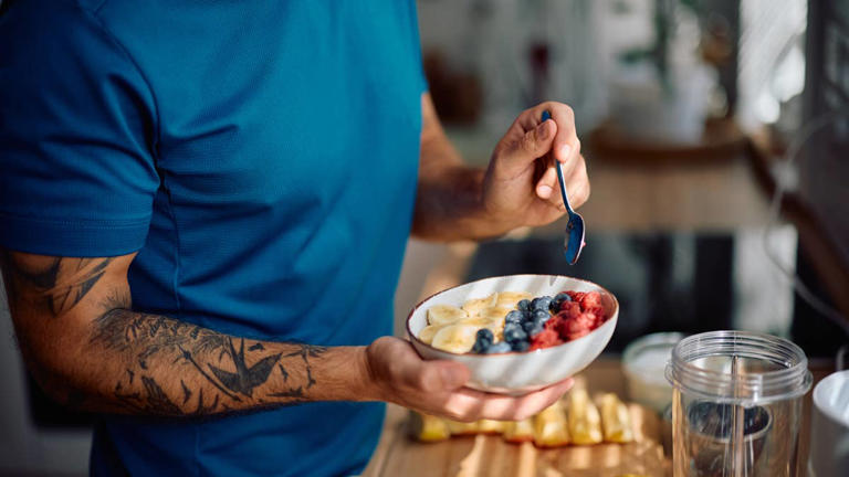 Eating this 'healthy' breakfast food may spike your blood sugar and ...