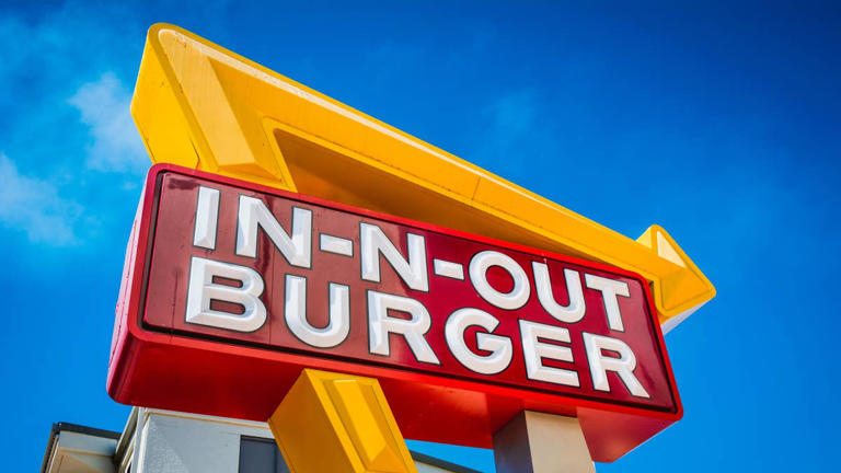 These are the top In-N-Out secret menu combos fans can't stop raving about