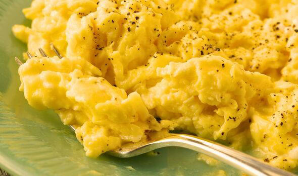 Scrambled eggs will be creamier and tastier in 45 seconds with chef's 1 ...