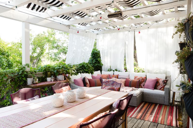 18 West Elm outdoor furniture gems that'll transform your space into an ...