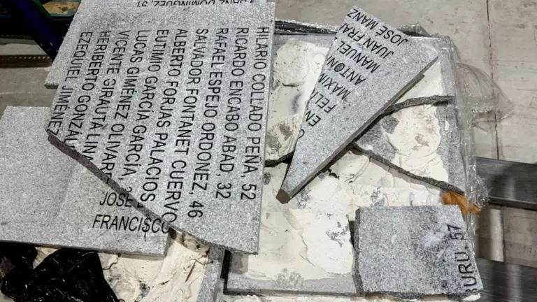 Las placas de la Almudena, munición contra Almeida