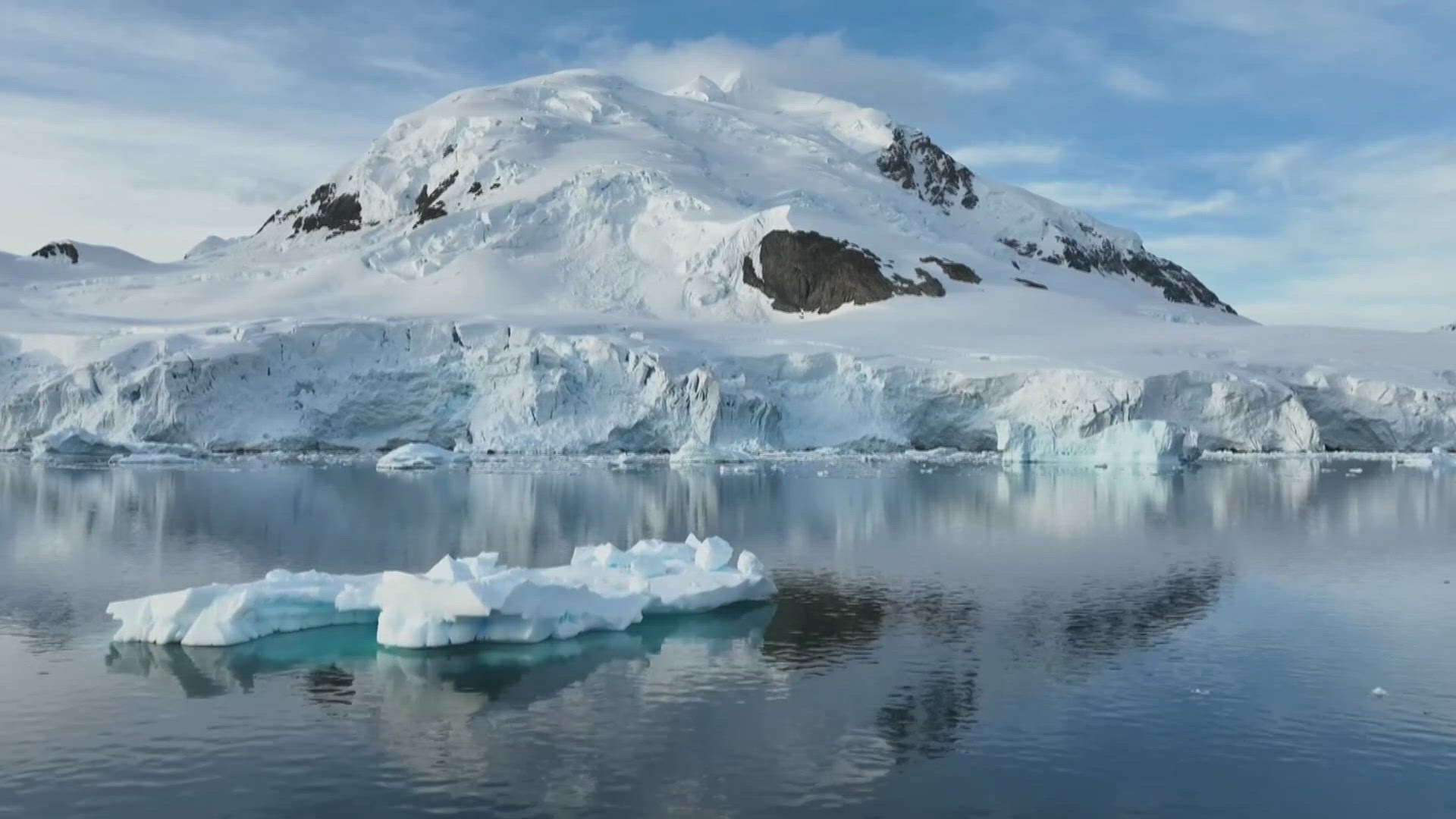 There is a decline of ice in Antarctica
