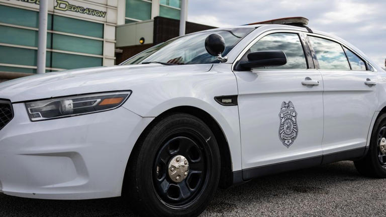 South Bend Police donates patrol vehicles to small central Indiana ...