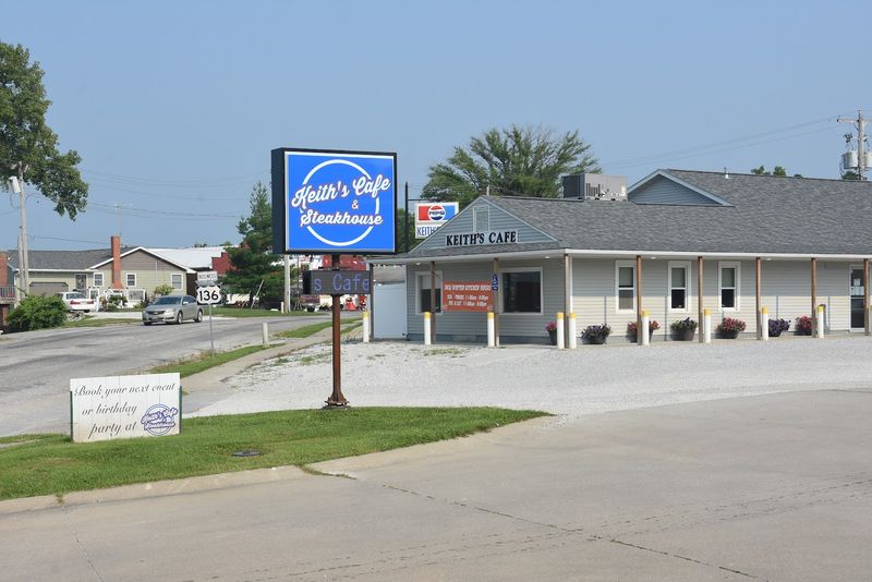 This 75-year-old Missouri steakhouse is a true small-town institution ...