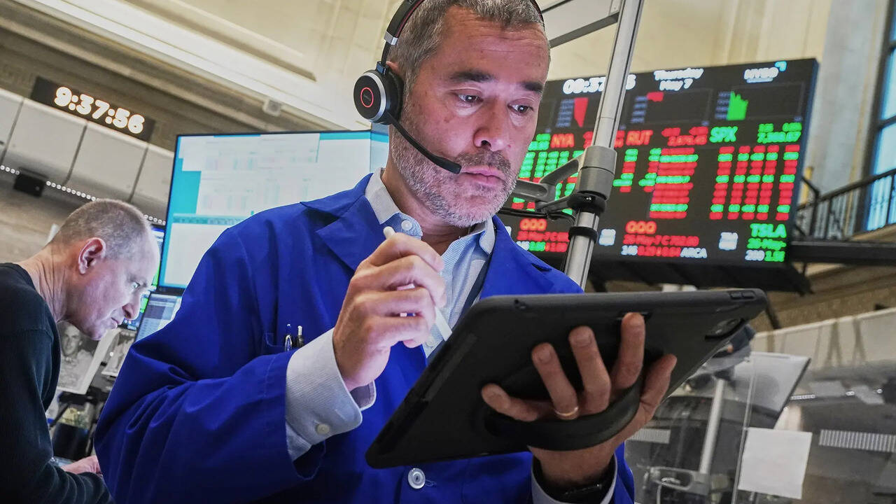 US stocks reach new highs following strong jobs report amid rising oil ...