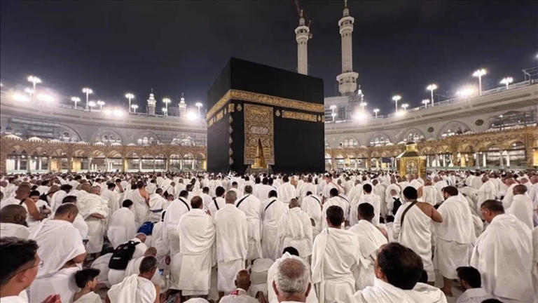 India's 1st-of-its-kind mandated GPS watch for 1L+ hajis 'not working ...