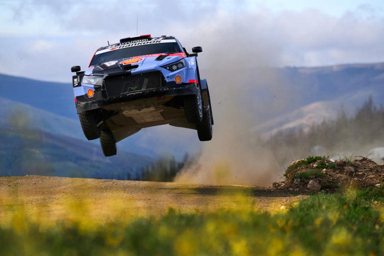 WRC Portugal: Adrien Fourmaux off gives Sebastien Ogier rally lead