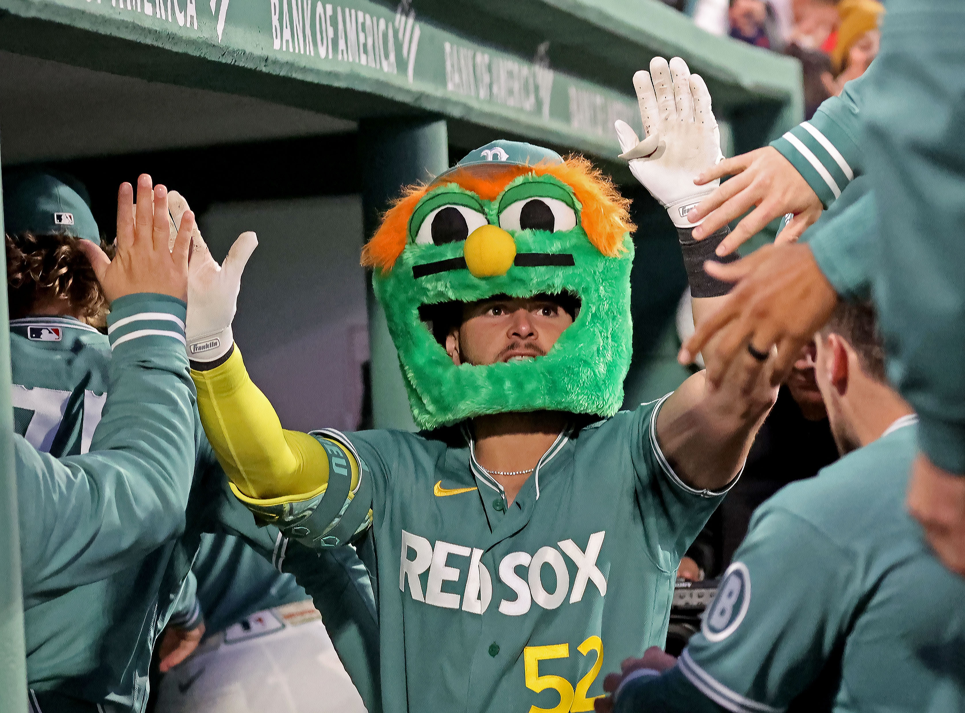 Red Sox hit two homers, Connelly Early throws gem to snap Rays' win streak