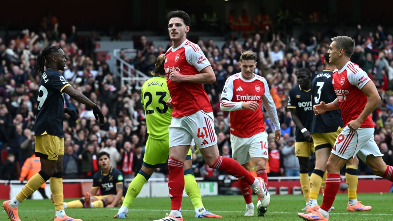 West Ham vs Arsenal: TV channel, kick-off time, live stream, referee ...