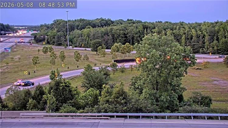Overturned semi blocks I-65 ramp near Gene Snyder Freeway