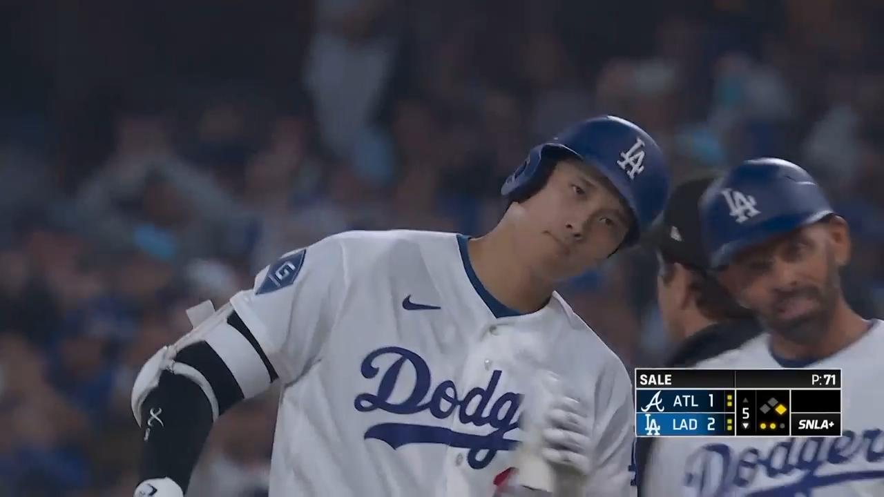 Ohtani hits go-ahead single, Freeman gets 100th homer with Dodgers as ...