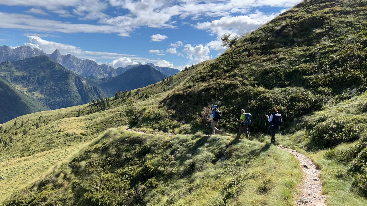 Il percorso ad anello del Pizzo Torsoleto sale fino a 2.708 m