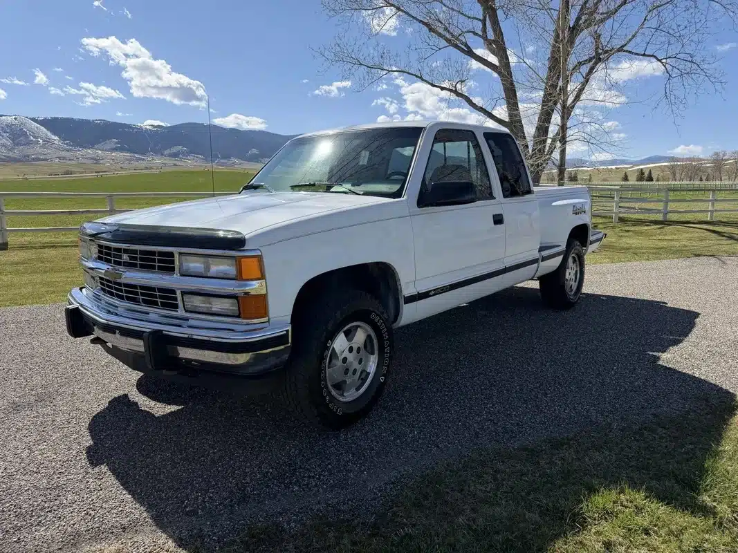 Spared from the rust gods: 1994 Chevy K1500 Silverado is a pristine ...