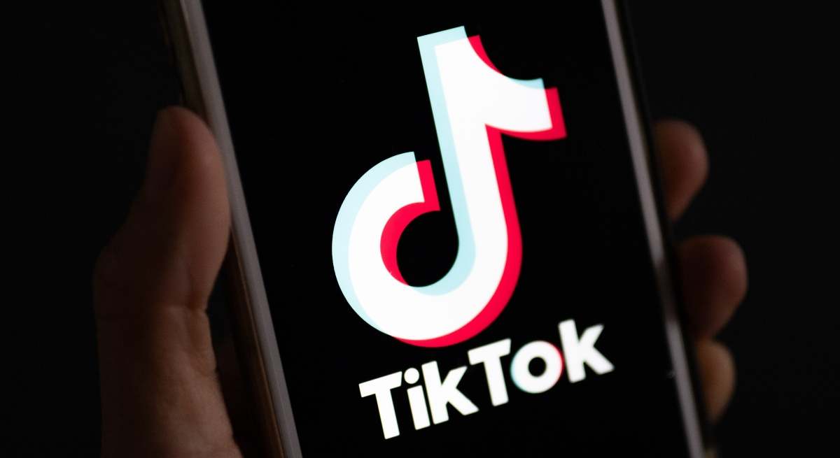 TikTok se lanza a por los viajes: podrás reservar hoteles directamente ...