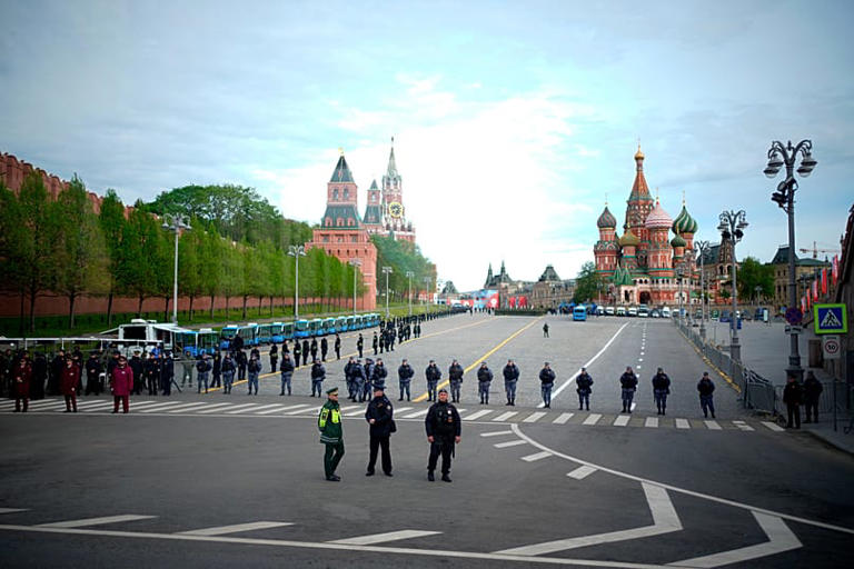 Putin vows victory in Ukraine and targets NATO at Moscow's scaled-back ...
