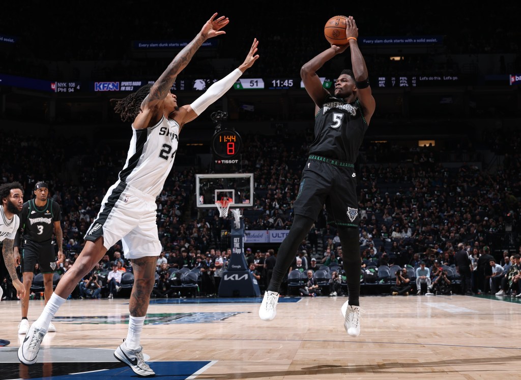 Victor Wembanyama comes up big again to propel Spurs to key Game 3 win ...