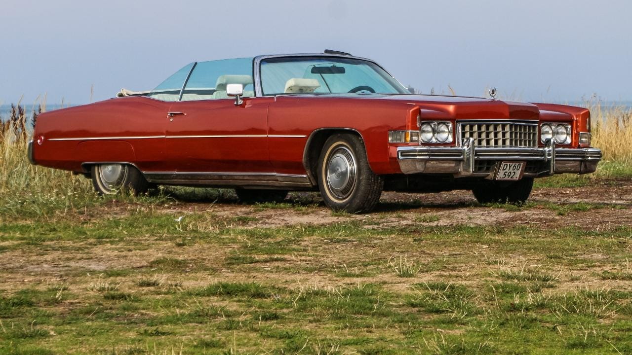 Vende-se Cadillac