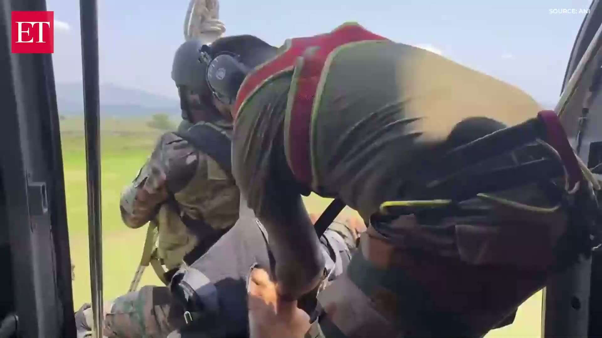 Manipur: Indian Army’s K9 warriors conduct high-risk slithering drill ...