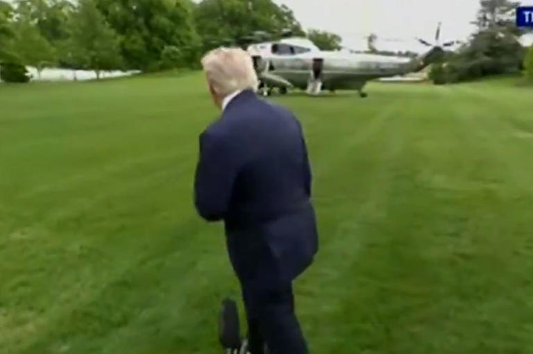 Trump 'zigzags' towards Marine One as president struggles to 'walk in a ...