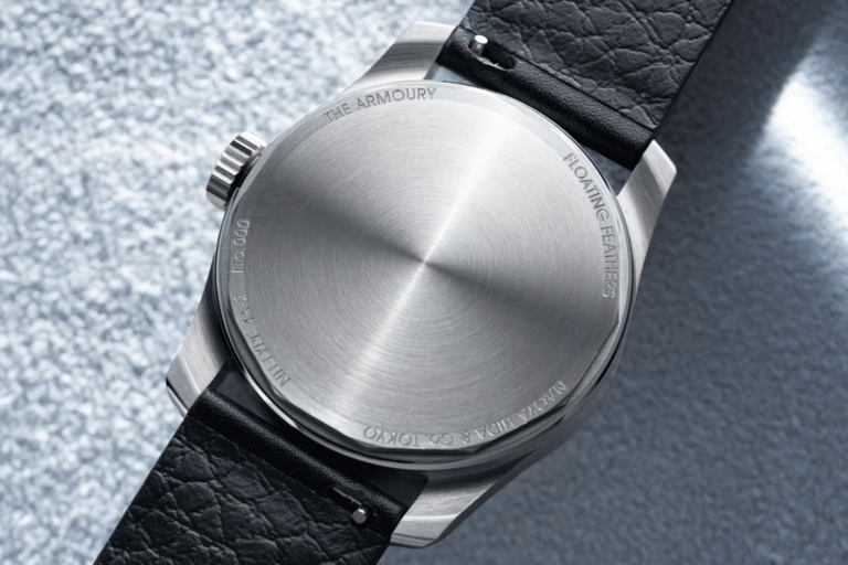 The Armoury x Naoya Hida Reference Type 4A-2 Floating Feathers : Une ...