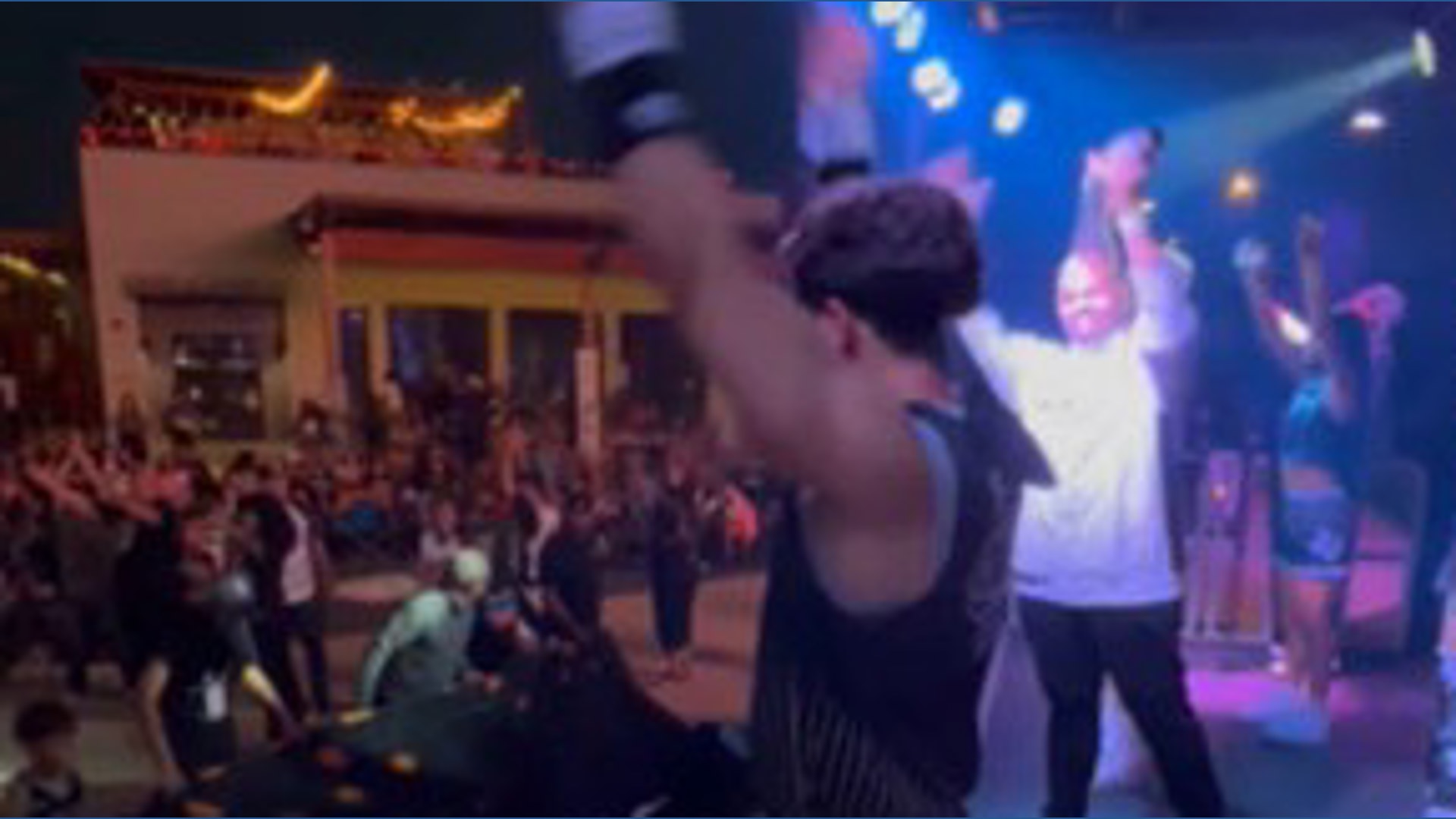 Thousands pack The Rock at La Cantera for Spurs-Timberwolves Game 3 ...