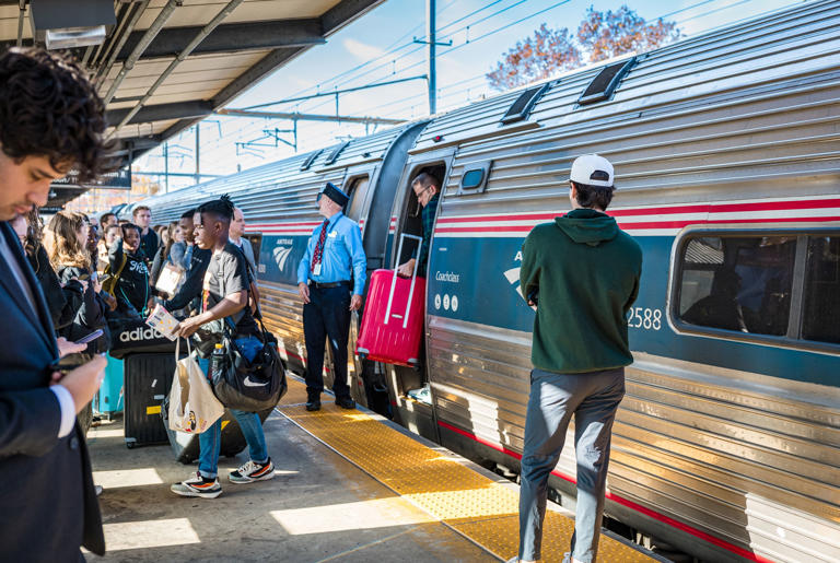 Amtrak defies old school vision and signs another new deal to modernize ...