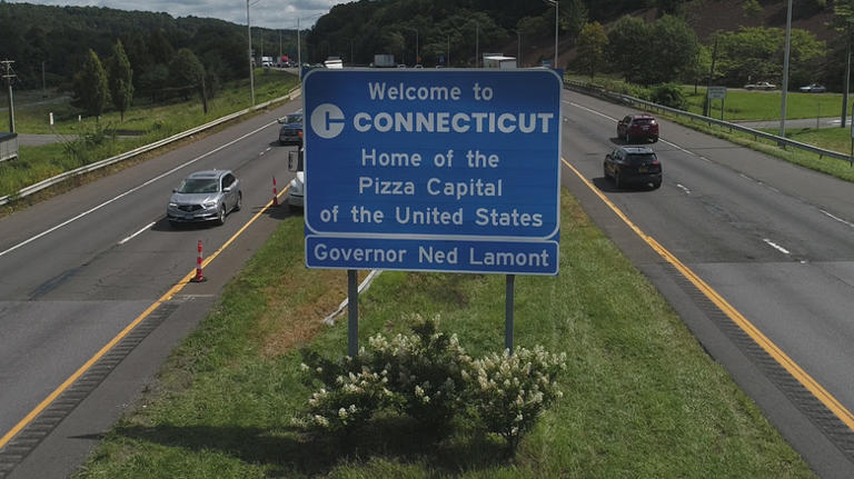 Sorry New York and Chicago, Connecticut has a pizza license plate now