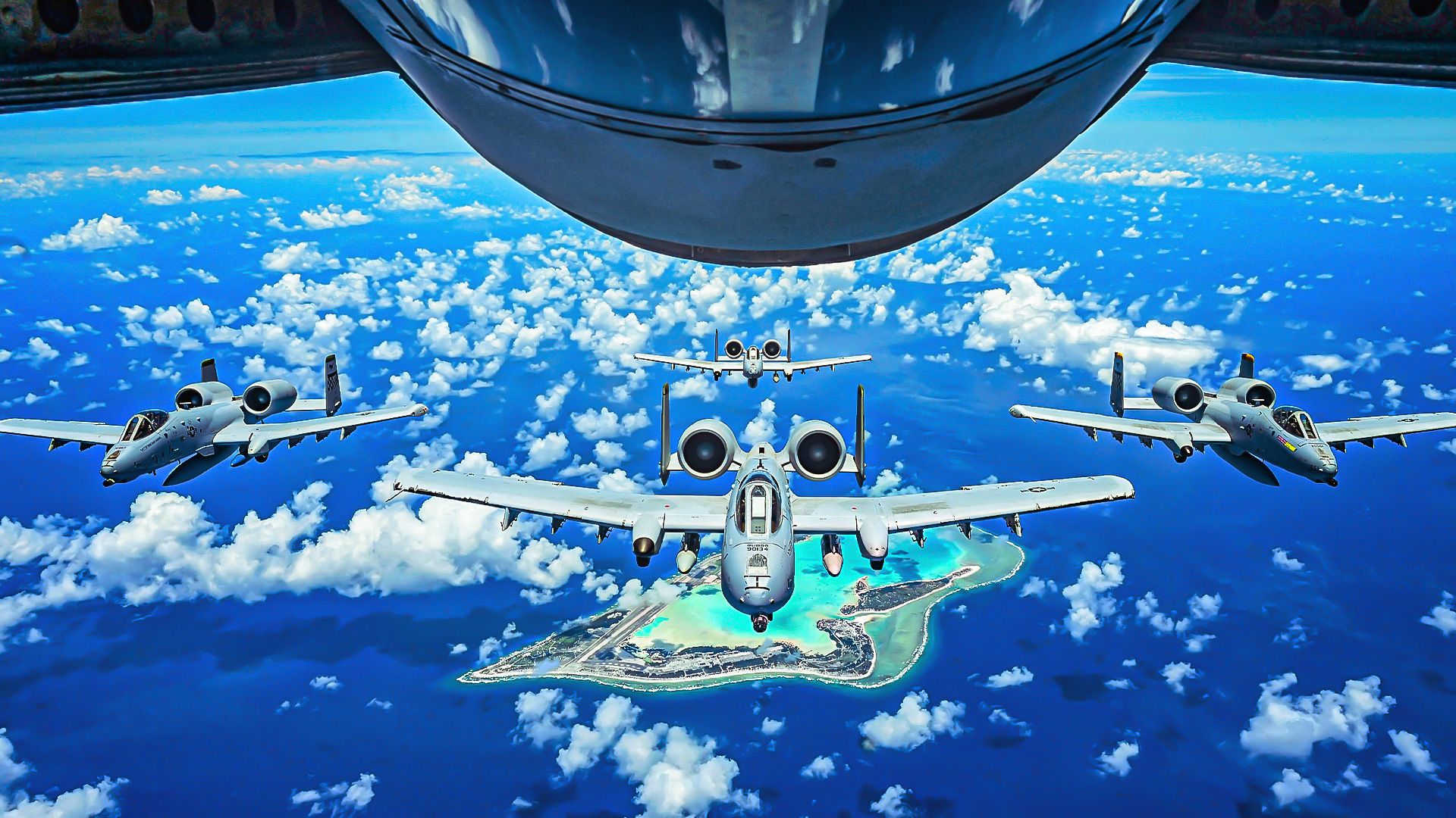 Why the US Air Force is cutting half its A-10 fleet but refusing to ...