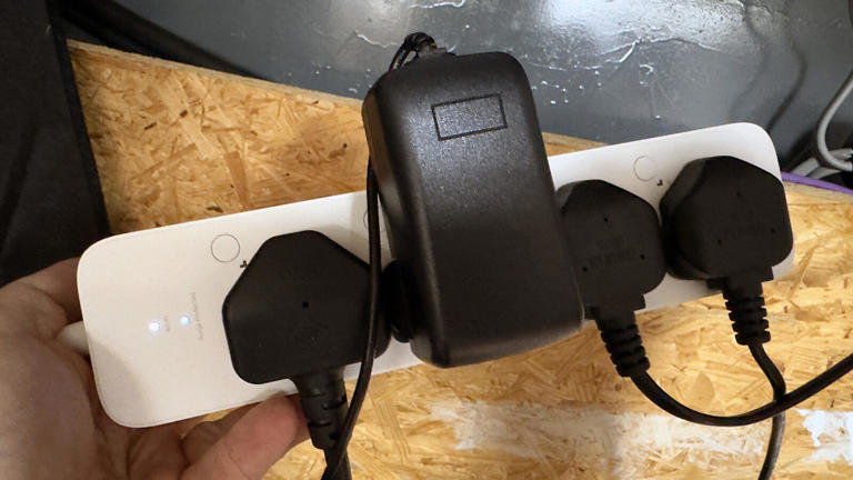Don't connect your smart plug to these 5 household devices - an expert ...