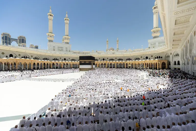 Saudi Arabia arrests 18 residents for forging residency permits, Hajj ...