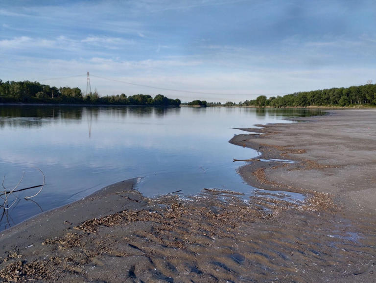 Già in calo il fiume Po. Pontelagoscuro regge: "Sotto osservazione"