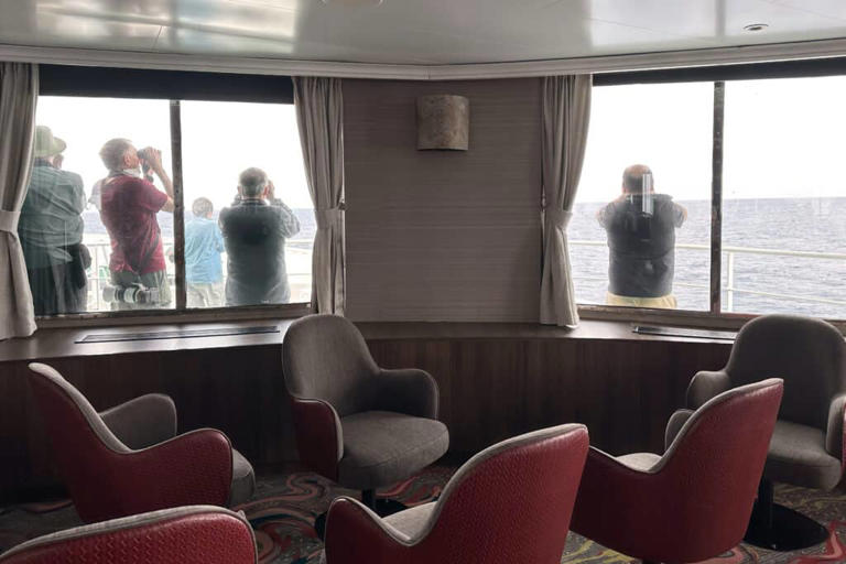 Hantavirus-stricken cruise ship passengers fear what awaits them at home