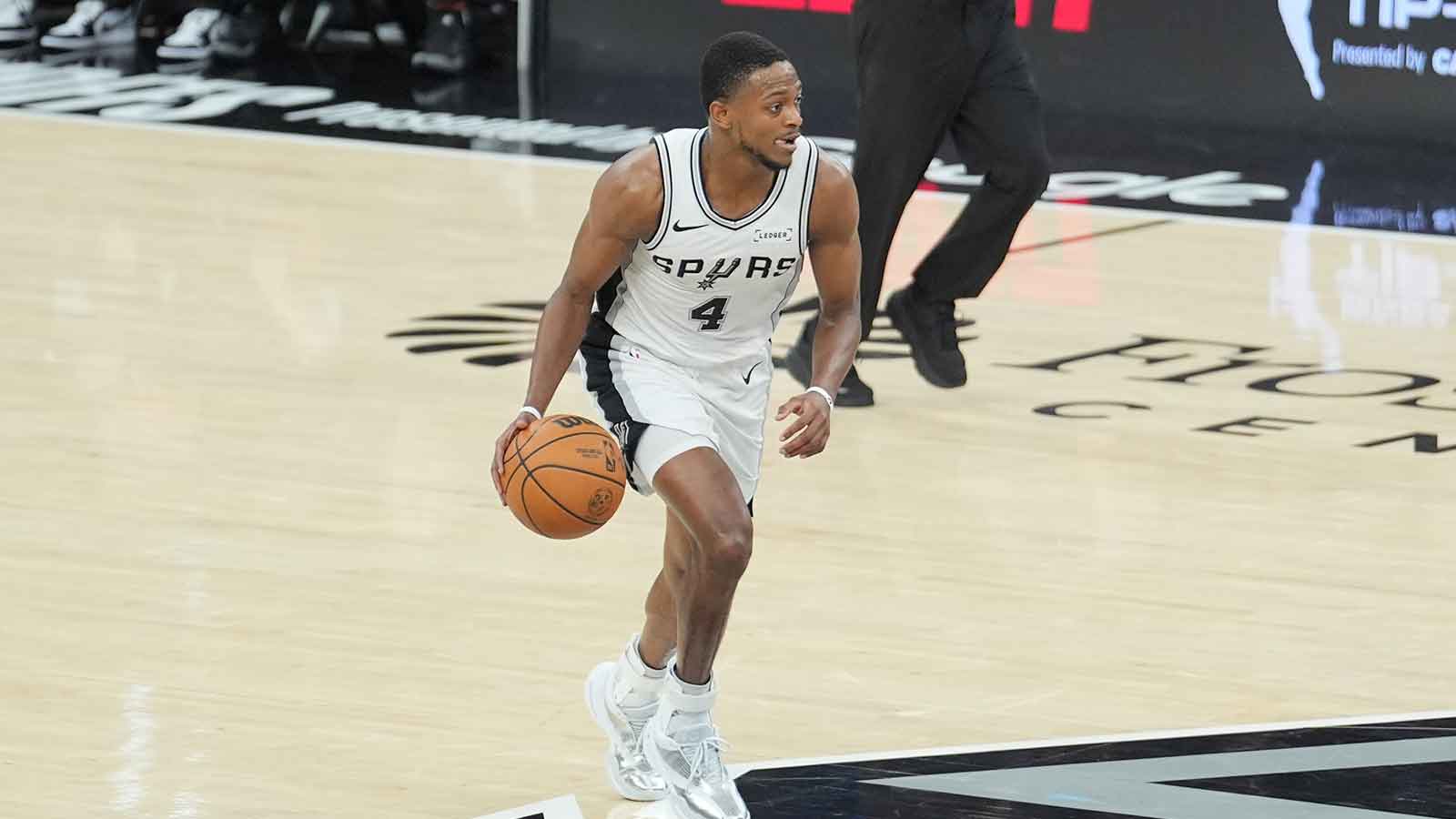 De’Aaron Fox reveals how Spurs survived late Game 3 Timberwolves run