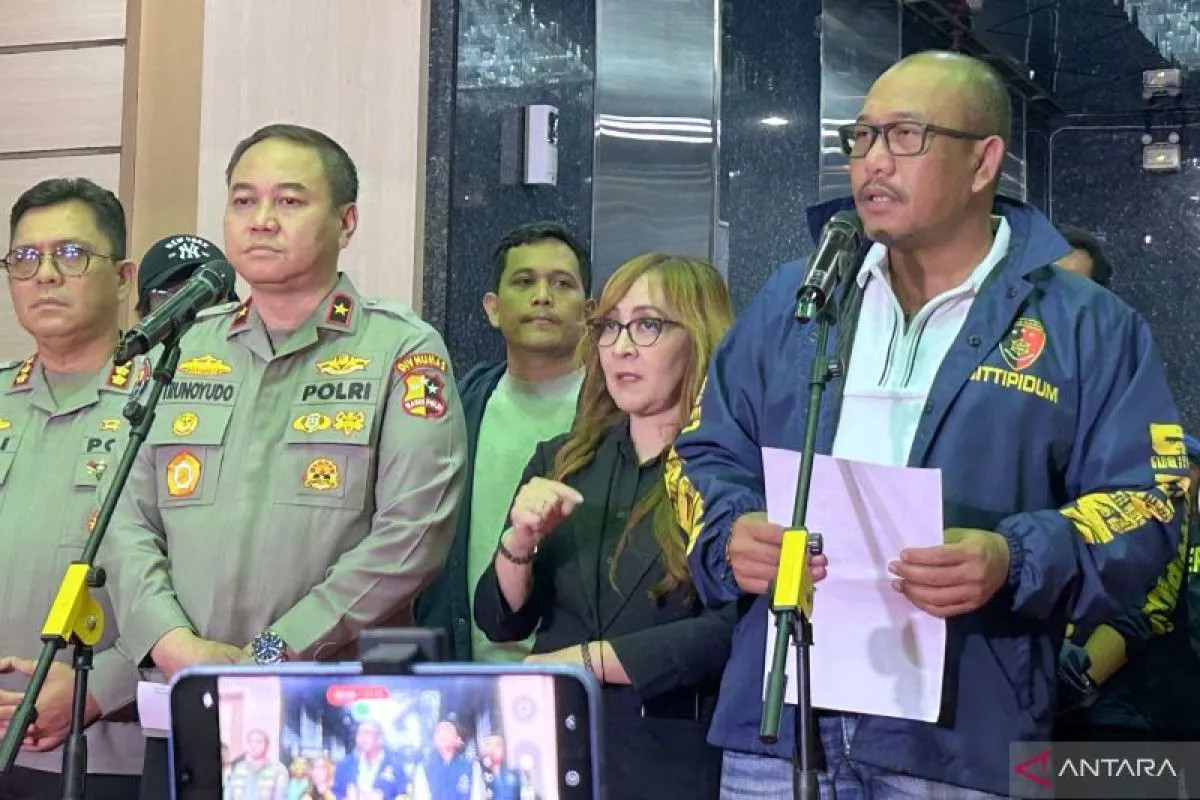321 WNA ditangkap di Hayam Wuruk terkait judi daring