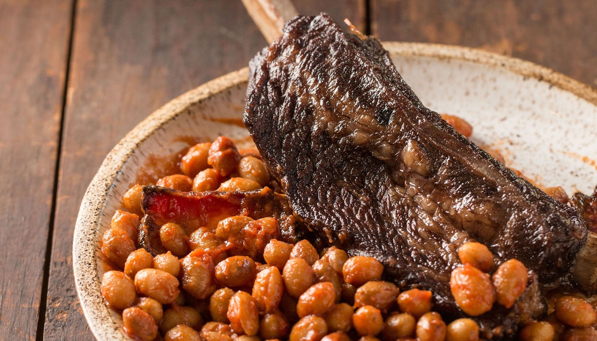 Culinary masters reveal top restaurant chains for irresistible ribs and ...