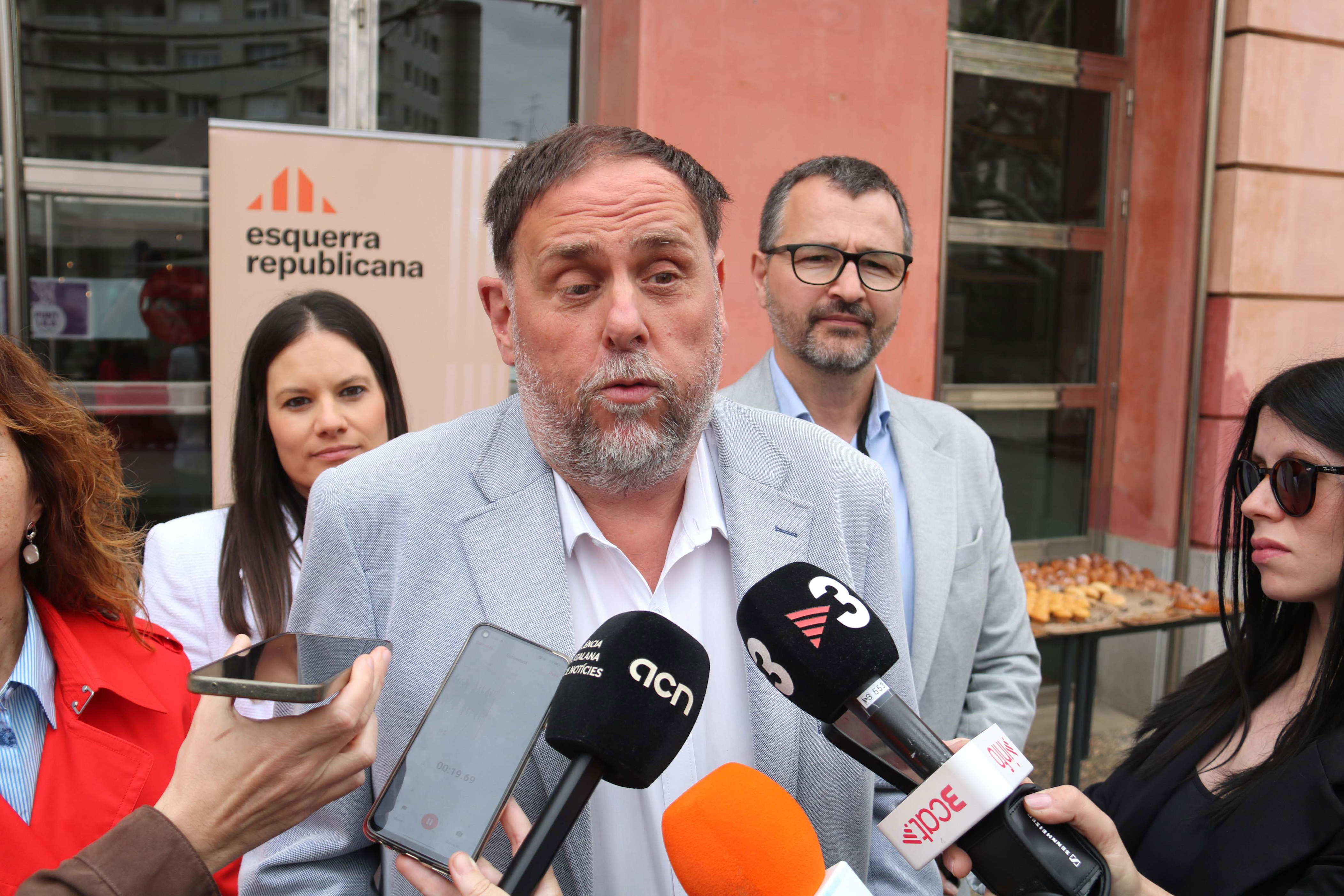 Junqueras carga contra la dirección de los Mossos y reclama a Illa que ...