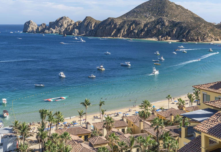 Los Cabos tourist arrivals are slowing (and why that's a good thing!)