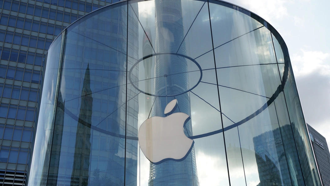 Apple’s AI camera AirPods enter advanced testing stage