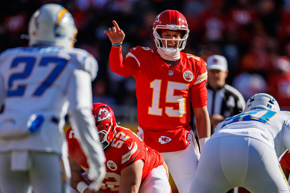 FOX Sports Ranks Top 10 NFL Offenses Entering OTAs
